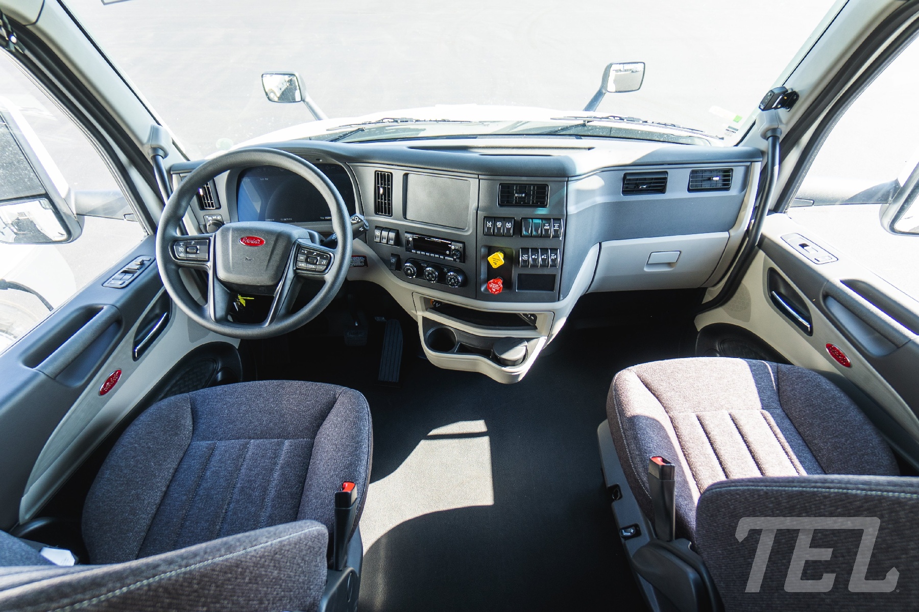 Get the New 2024 Tractors and Trailers You Need with TEL